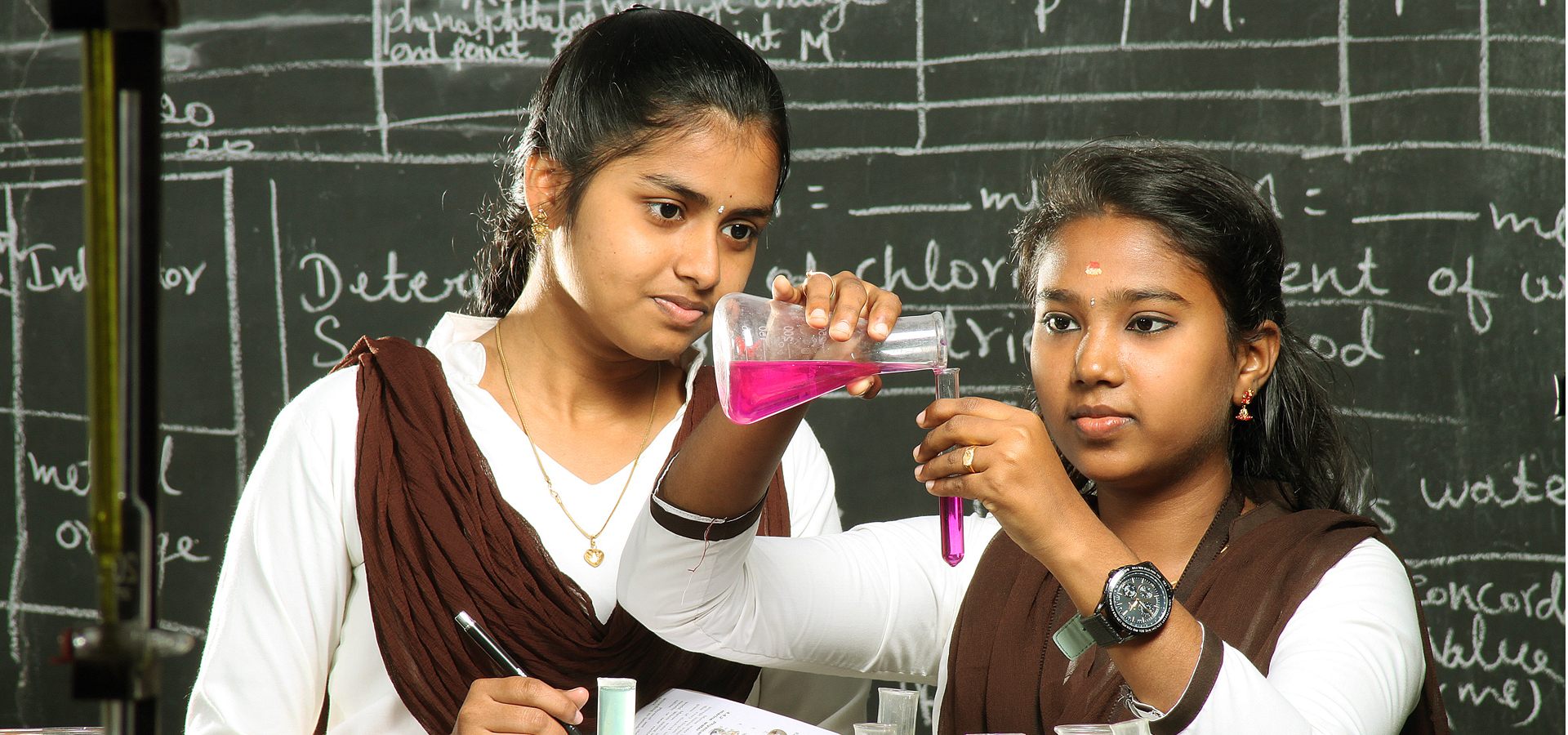 PET Engineering College